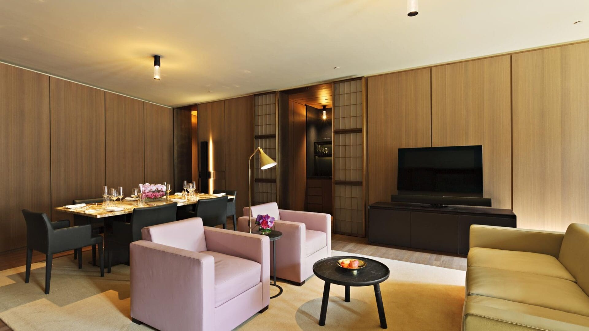 Oscar Suite | Accommodation | Hotel Café Royal